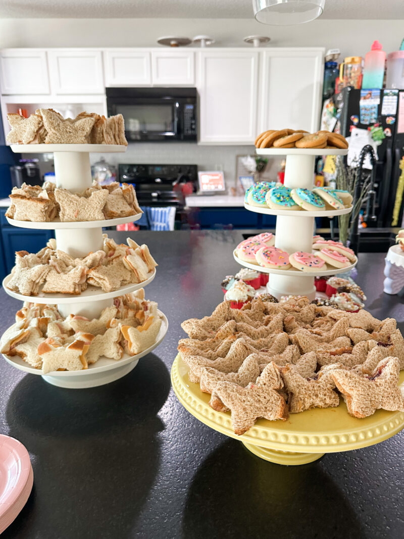 Best Butterfly Themed Foods to Make Your Next Party Amazing | Mamallamallama on the weekly