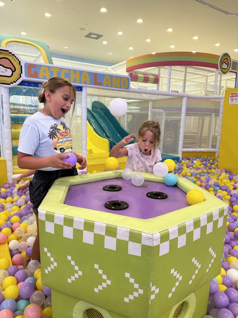 Gatcha Orlando | Mamallamallama on the weekly